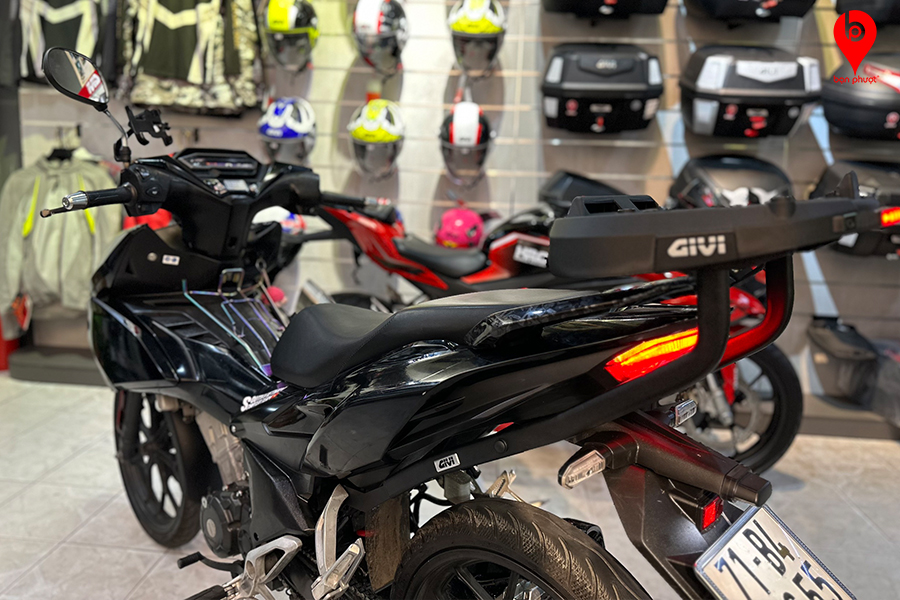 Cảng Givi HRX Winner X 2024 – Bạn phuợt shop